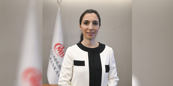 Yeni Merkez Başkanı Hafize Gaye Erkan’dan ilk fotoğraf